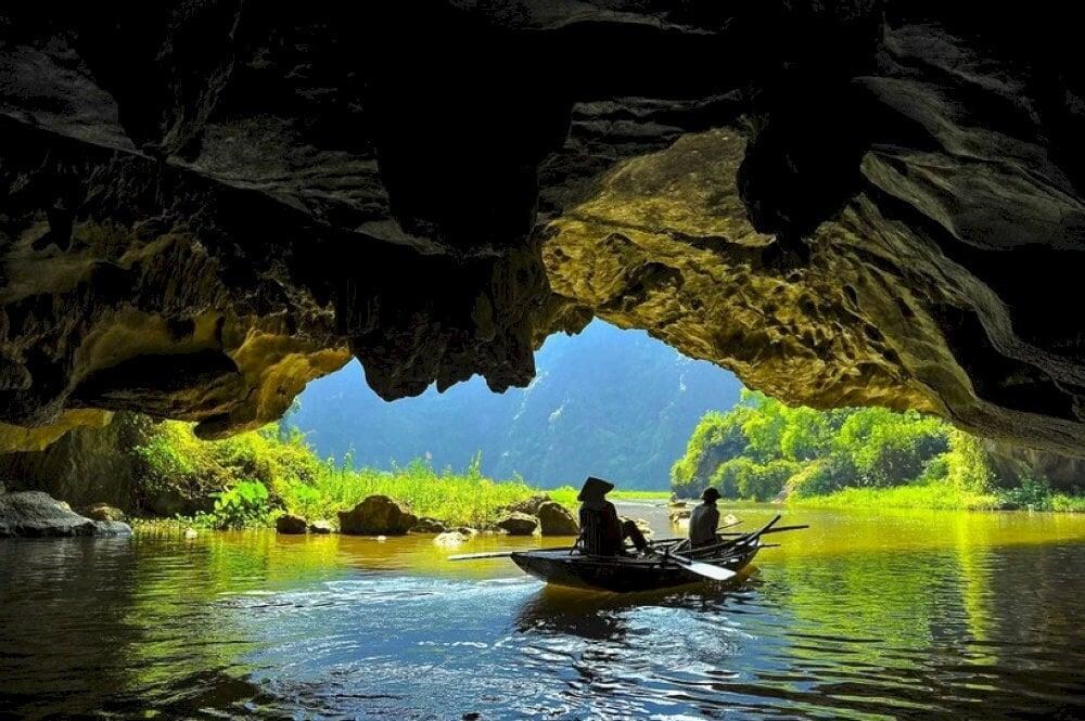 Vietnam Airlines | Discover the Majestic Natural Scenery of Tam Coc ...