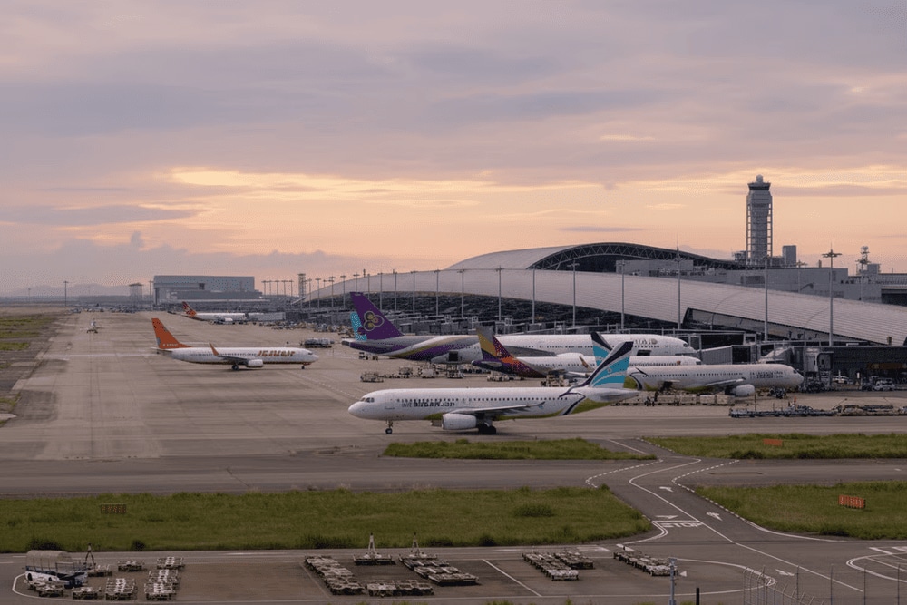 Vietnam Airlines | Kansai International Airport, Japan - Updated ...