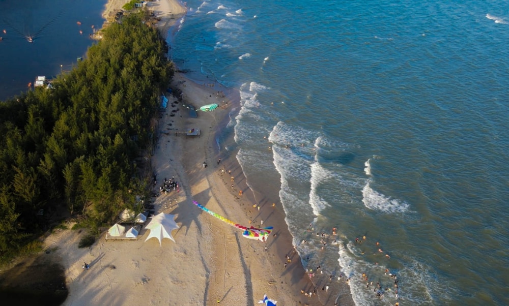 Vietnam Airlines | What Makes Ho Coc Beach Attractive? Detailed 2025 ...