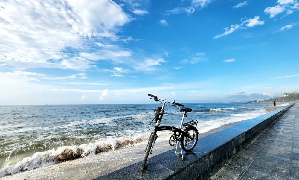 Vietnam Airlines | Discover Doi Duong Beach - Where Crowds Flock Every ...