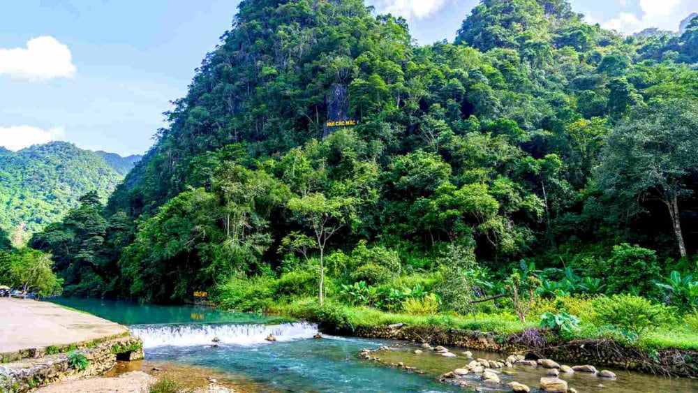 Discover Pac Bo Cave – Symbol of Vietnam’s Patriotism