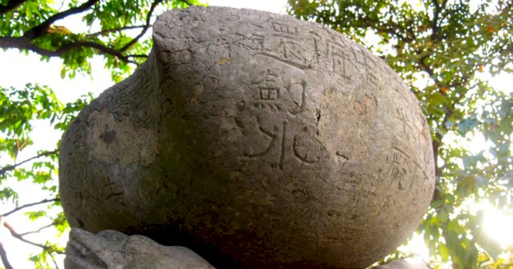 Khám phá vẻ đẹp của Đền Ngọc Sơn: Cẩm nang du lịch đầy đủ dành cho du khách