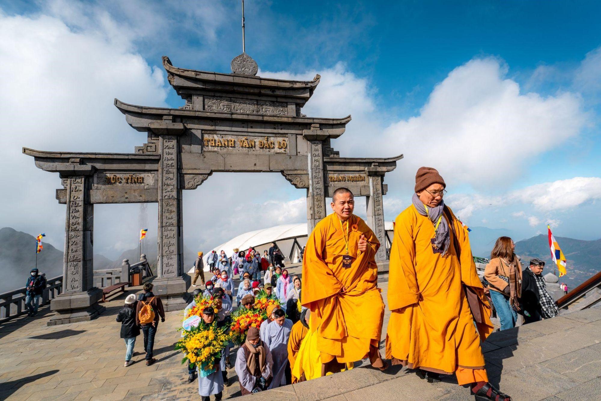 Fansipan Buddha: Spiritual Icon on the Roof of Indochina