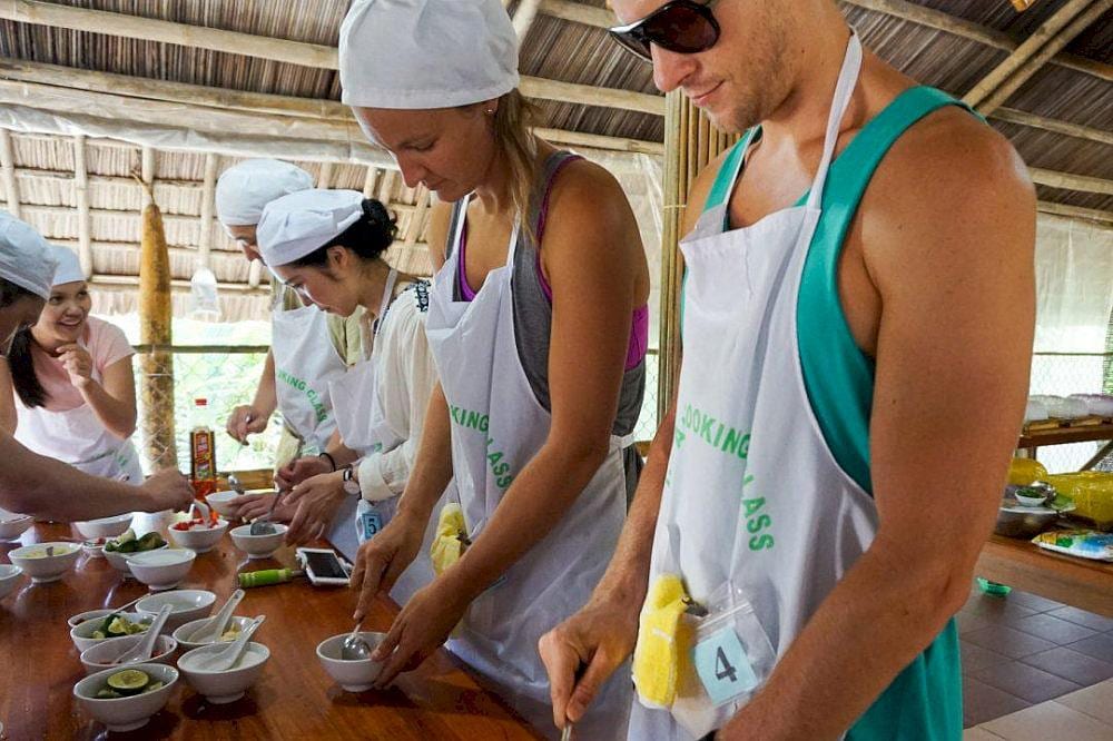 ホイアン (Hoi An) で何をする？地元の人に聞く究極のガイド