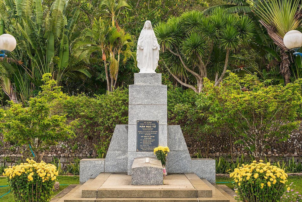 Trọn bộ kinh nghiệm & trải nghiệm khám phá Ghềnh Ráng Tiên Sa